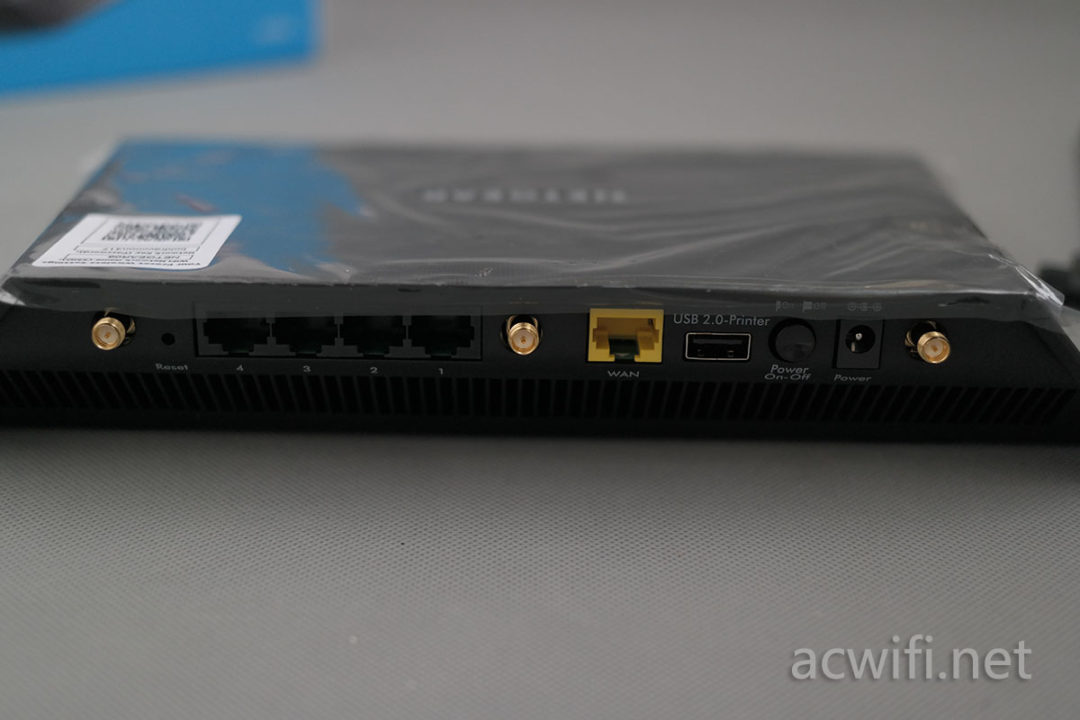 网件R6800跟R7000详细对比评测-路由器交流