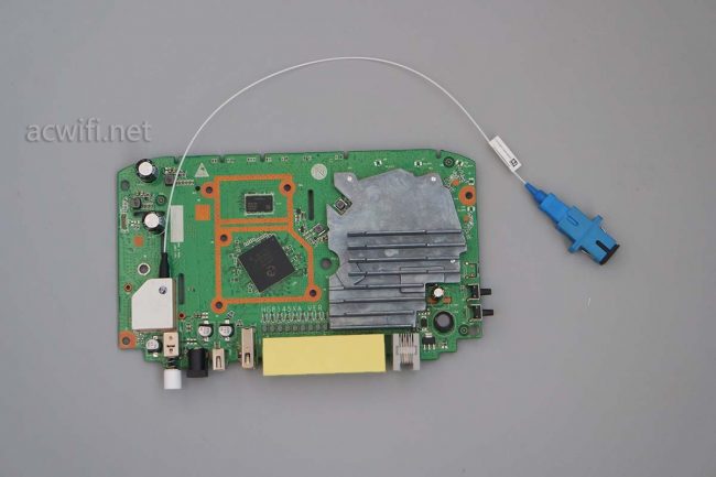 华为HS8145x6光猫拆机，看看与华为K662c有什么区别-路由器交流
