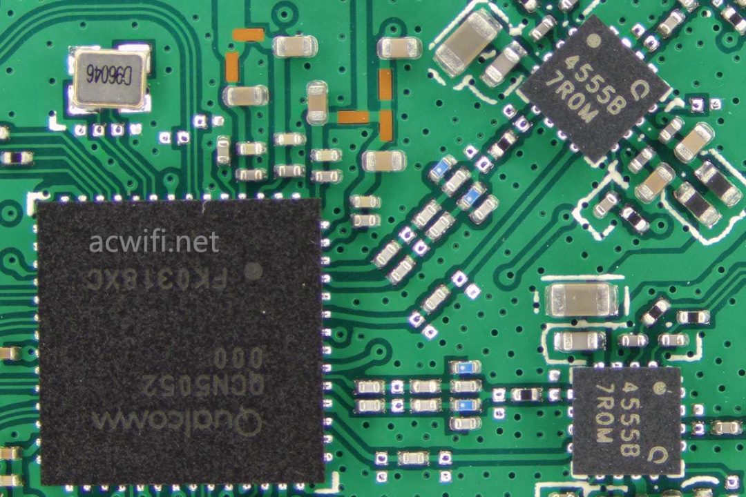 目前最便宜的高通WiFi6路由器：和目AX18拆机-路由器交流