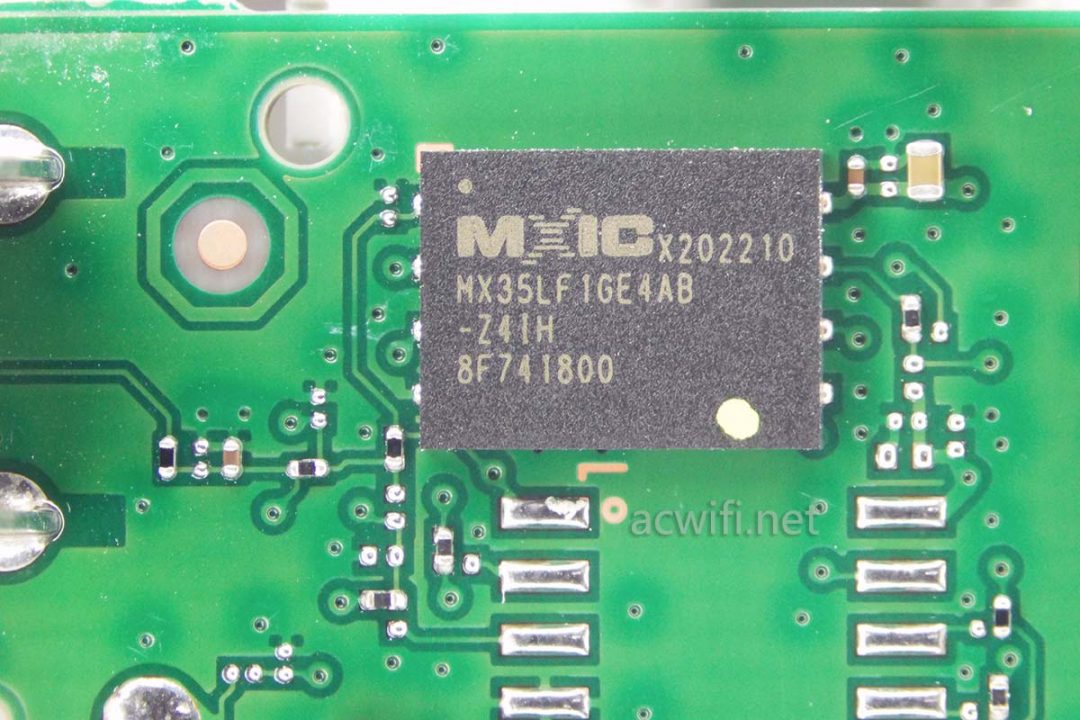 华为AX2 Pro拆机，热风枪虽能吹下屏蔽罩但也能吹走wifi-路由器交流