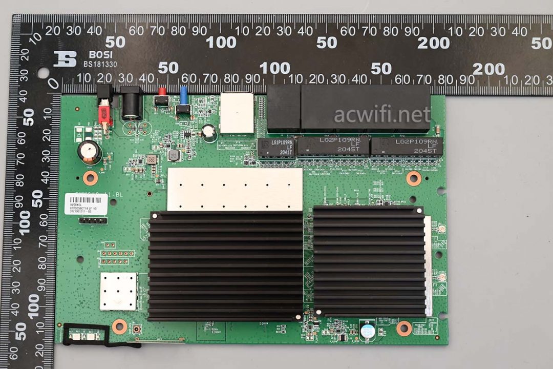 领势LINKSYS MR7350拆机，USB3.0速度不错-路由器交流