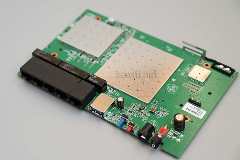 领势LINKSYS MR7350拆机，USB3.0速度不错-路由器交流