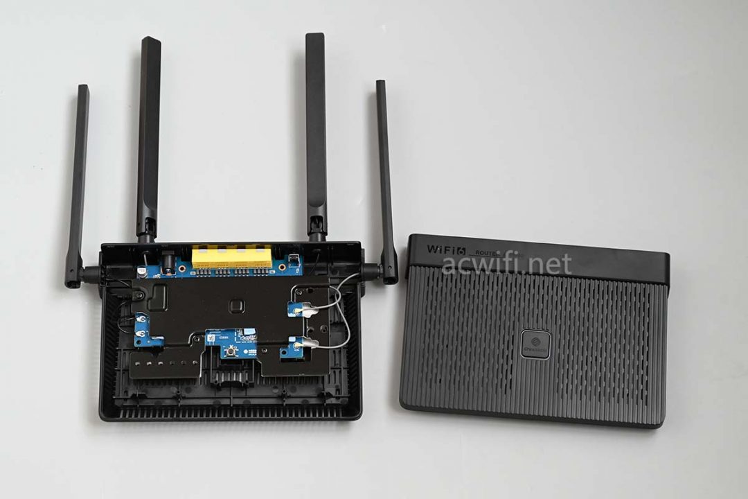 主板面积不大：