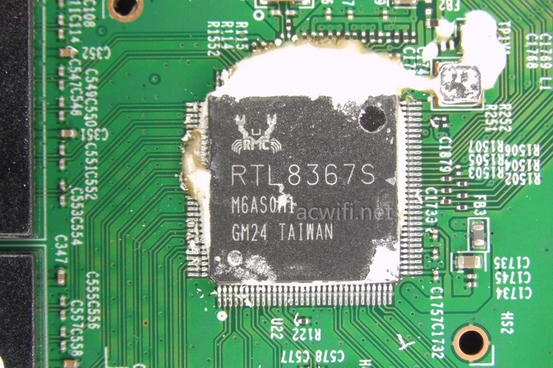 拆个弱电箱EN4030，还有模块电源P125-EN和一体机R4010GPE-EN-路由器交流