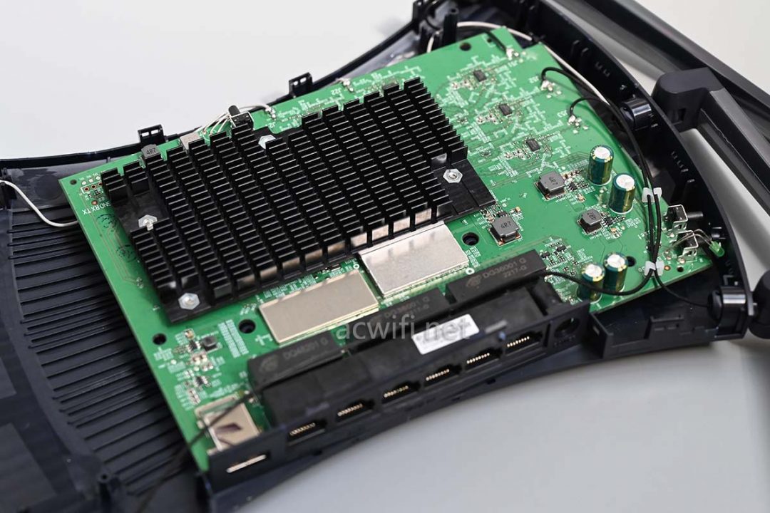 TP-LINK轻舟XDR4288拆机，双频不对称空间流-路由器交流