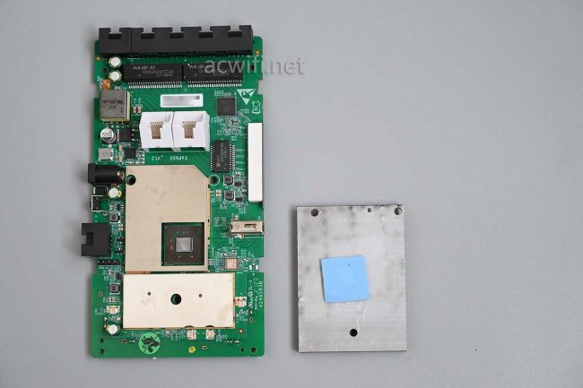 真正的弱电箱神器，IPQ6000企业AP面板拆机-路由器交流