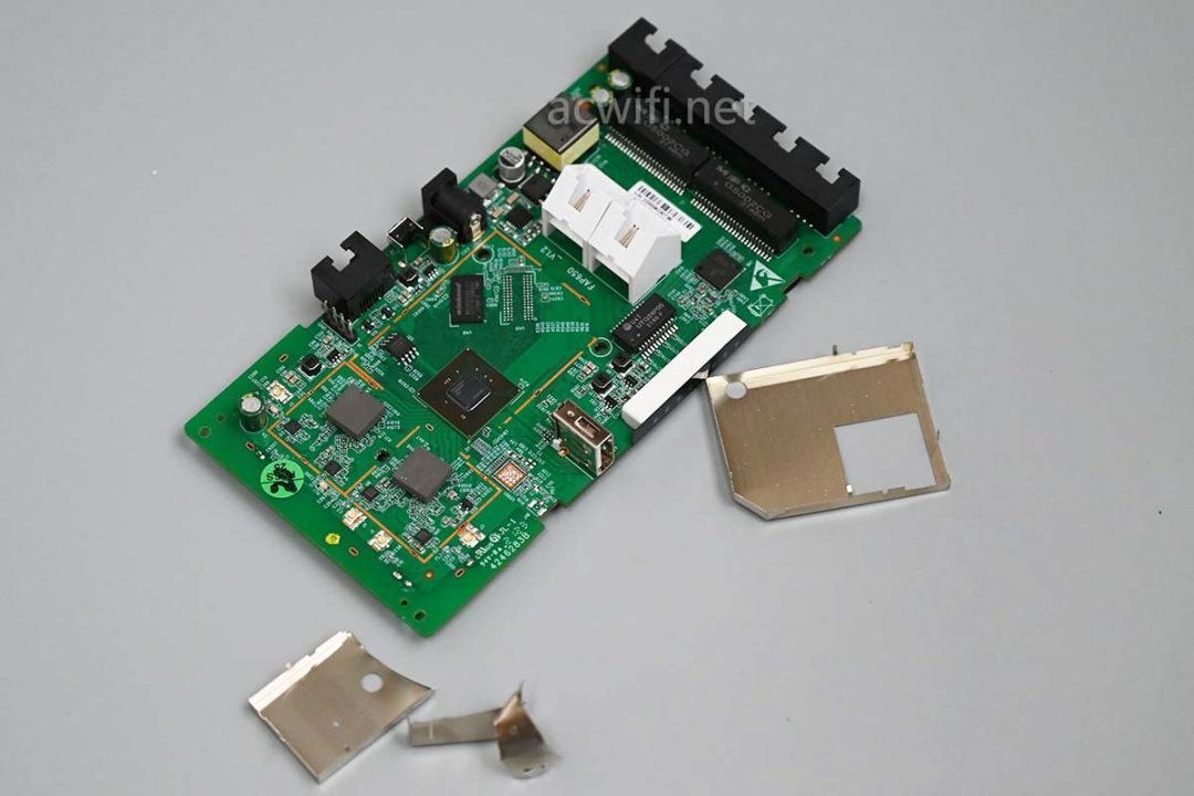 真正的弱电箱神器，IPQ6000企业AP面板拆机-路由器交流