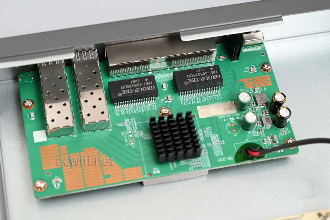 磊科GS6拆机，4x 2.5G+2x 10G交换机-路由器交流