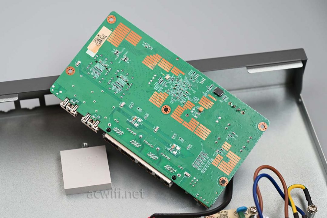 磊科GS6拆机，4x 2.5G+2x 10G交换机-路由器交流