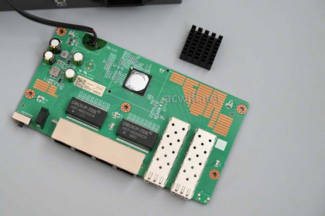 磊科GS6拆机，4x 2.5G+2x 10G交换机-路由器交流