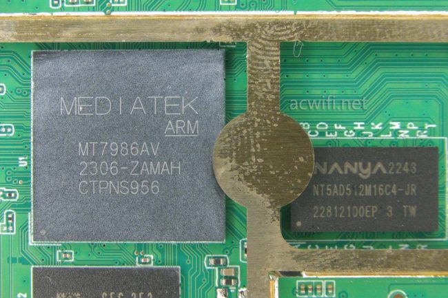 GL.iNet MT6000无线路由器拆机-路由器交流