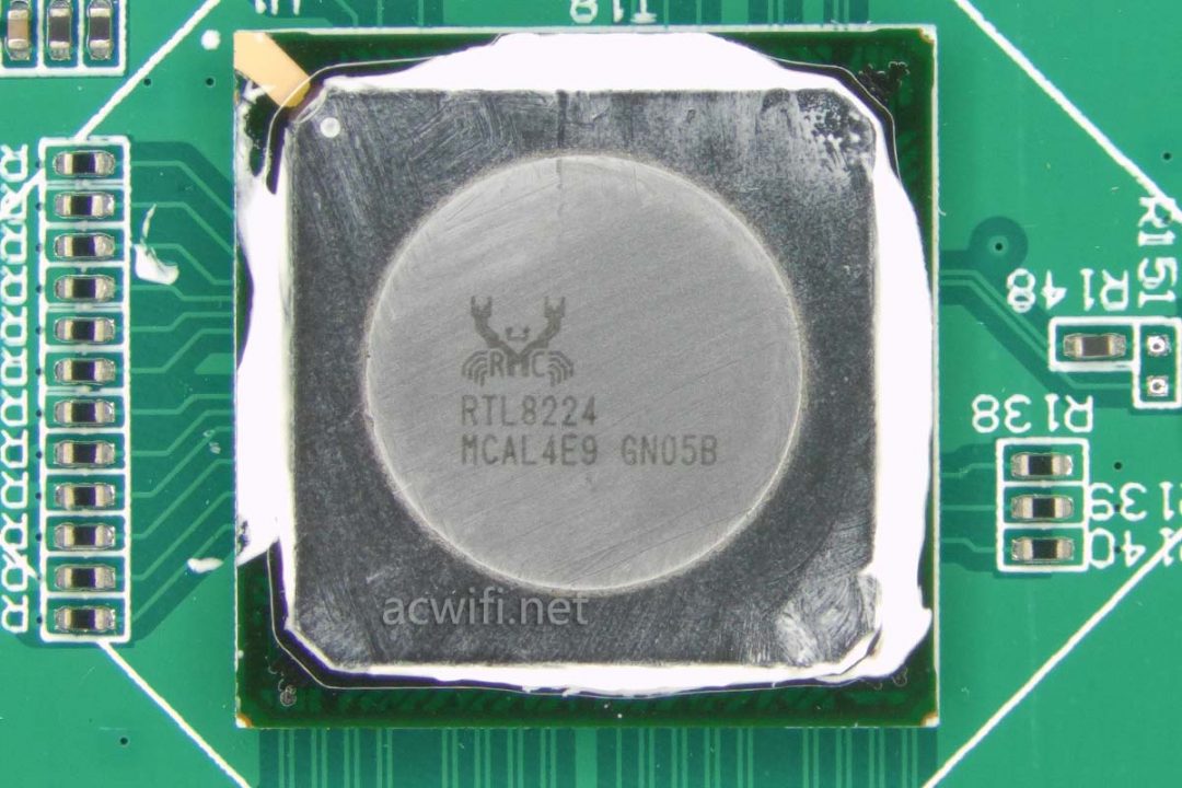 最便宜的2.5G PoE网管交换机（8+1光）拆机S1100WP-8GT-1SX-SE-路由器交流