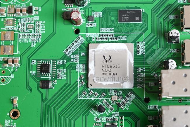 hasivo S5800W-24GT-6SX-SE 网管交换机拆机 24个2.5G口+6个万兆-路由器交流