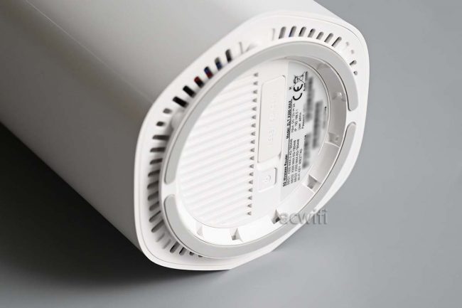 通则ZLT X300 MAX 5G CPE拆机，三频BE19000支持6G和N79-路由器交流